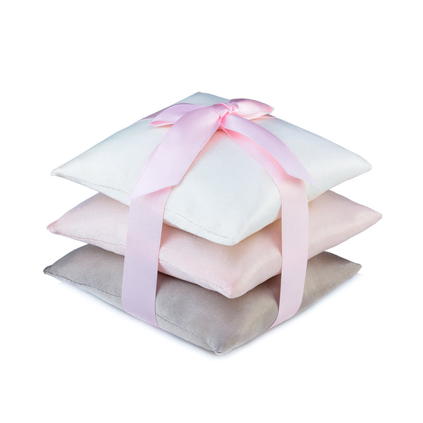 elizabethW Pink Silk Sachet Set